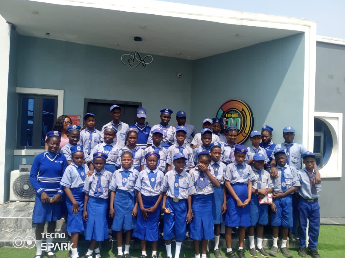 Remo Methodist High School Students Visit ERI-NBE 94.7 FM for ...
